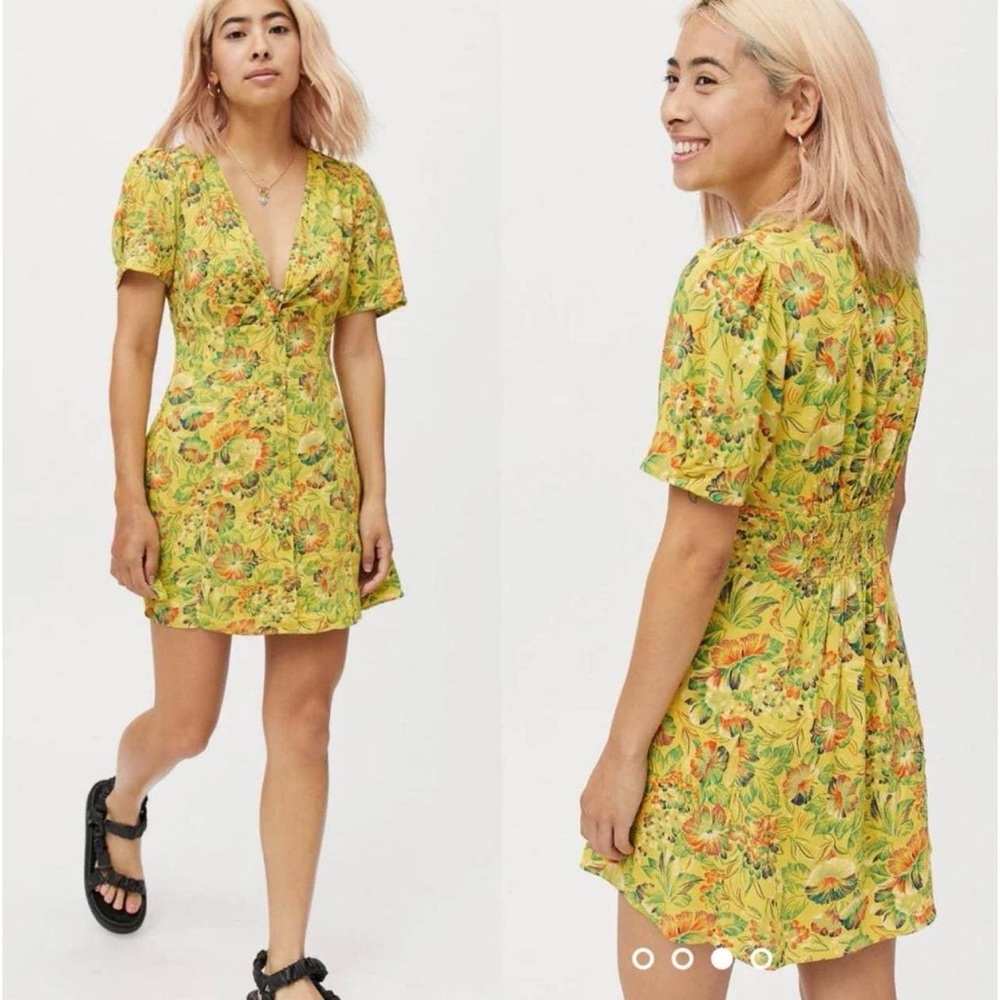 Urban Outfitters Hawaiian Print Tropical Mini Dress -… - Gem